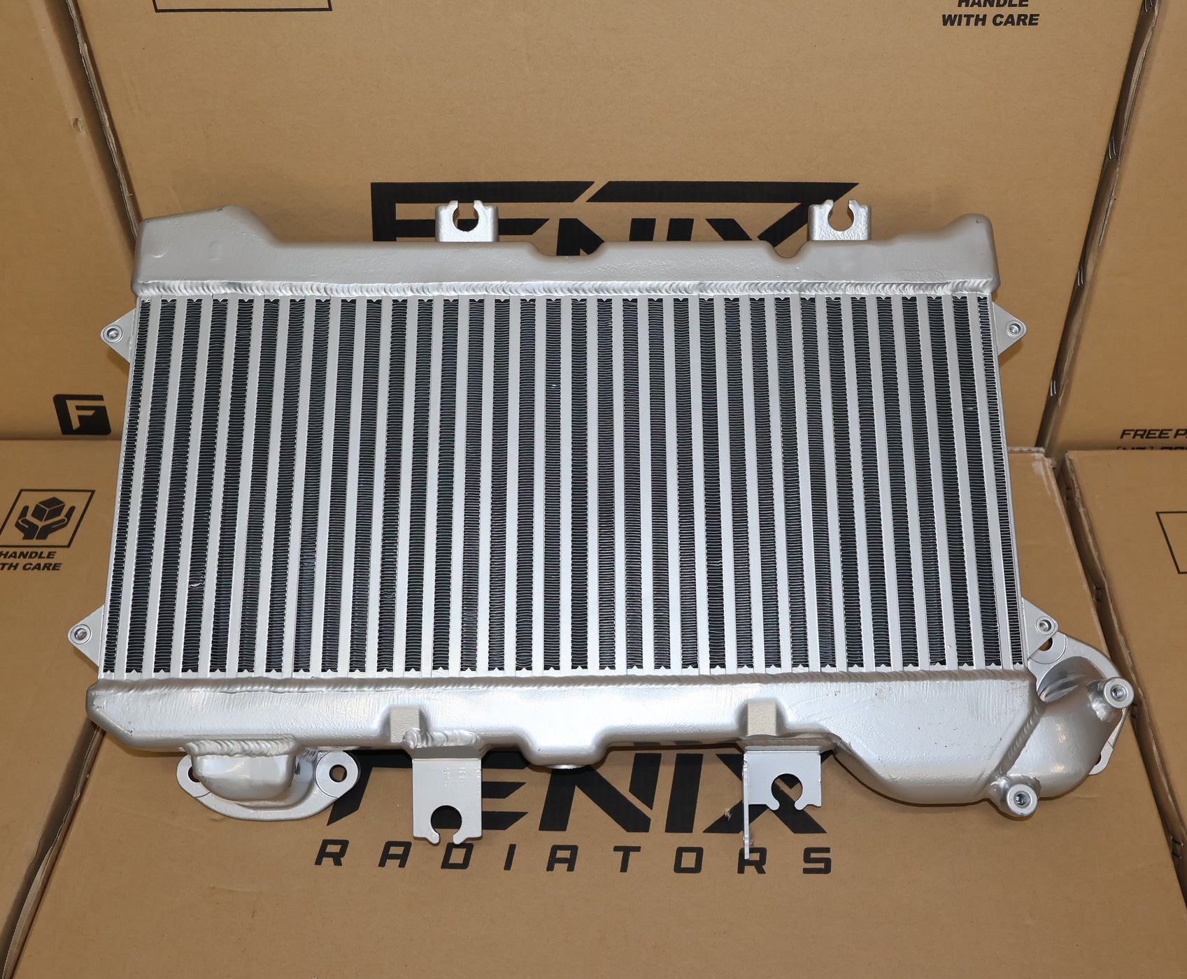 Toyota VDJ79 Landcruiser intercooler (MAR/2007 - Current). — Fenix ...