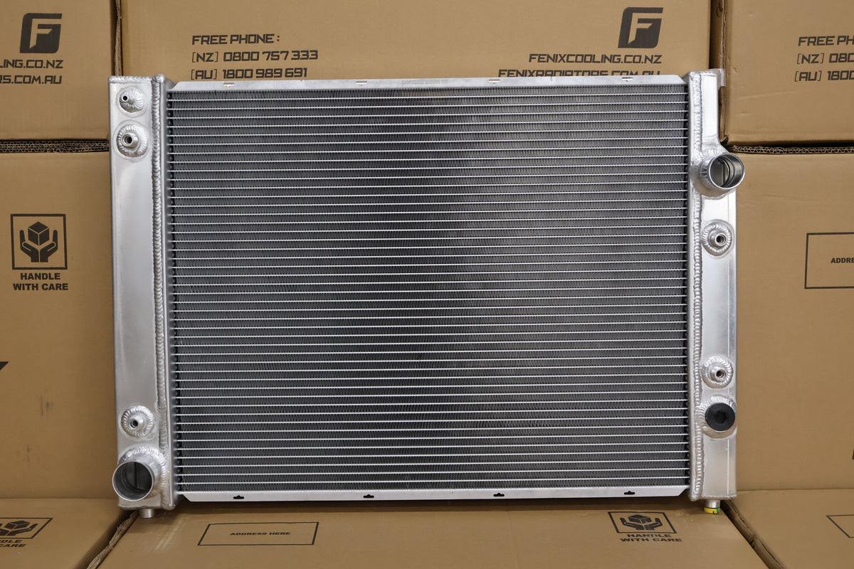 Jaguar XJ6 XJ40 Radiator (MAR/1987 - OCT/1994). — fenixautoparts