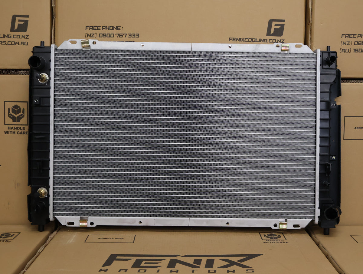Ford Escape 4cyl Radiator (JAN/2004 - JAN/2012). — fenixautoparts