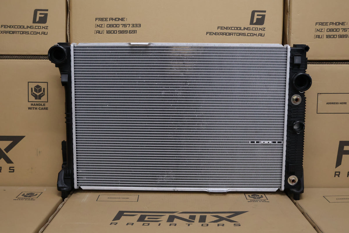 Mercedes Benz E350 CDI Radiator (OCT/2009 - MAY/2013). — fenixautoparts