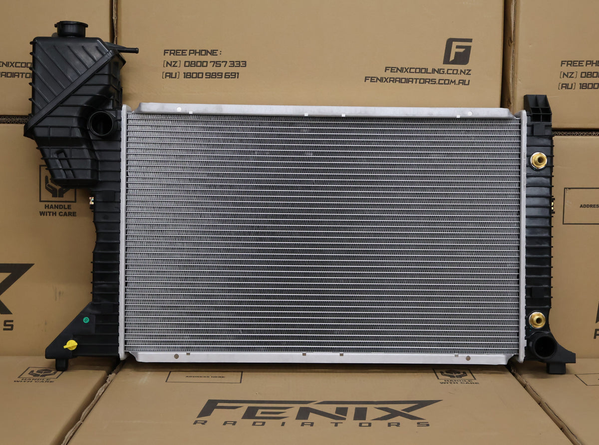 Mercedes Benz Sprinter W903/904 Diesel Radiator (Feb/1998 - May/2000 ...