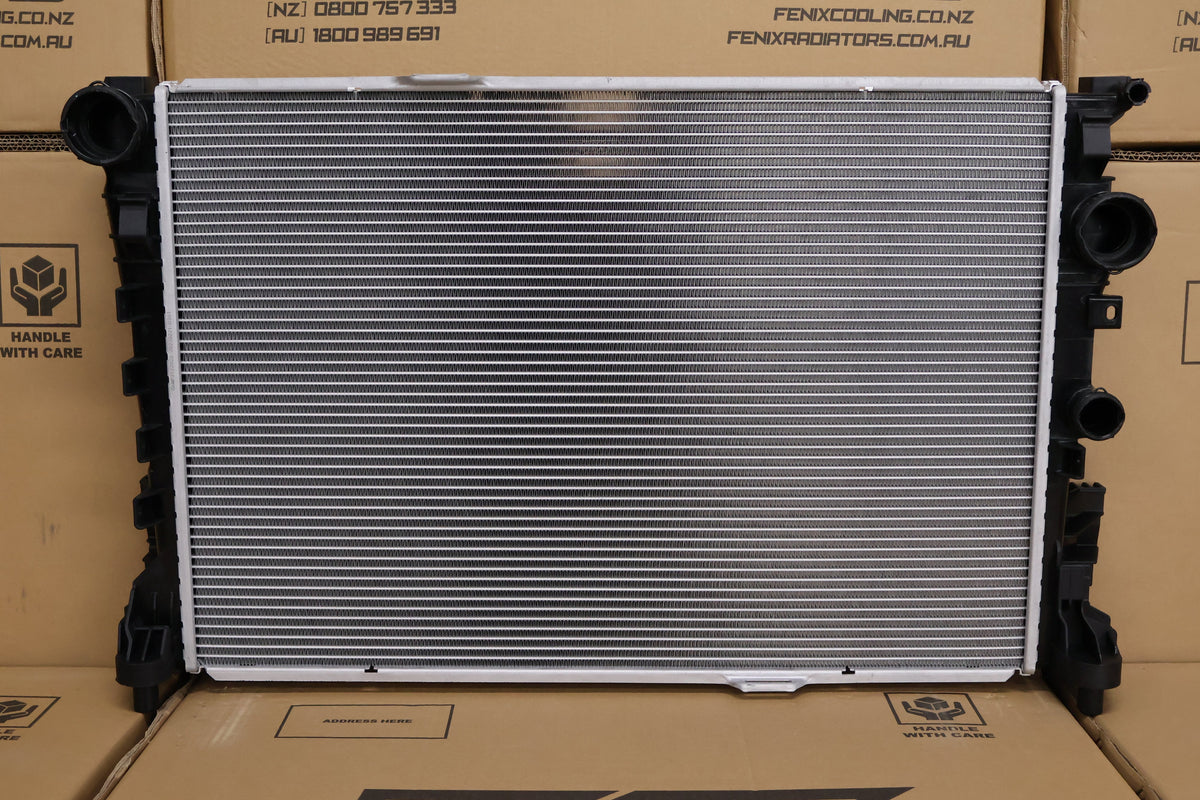 Mercedes Benz AMG E63 Radiator (DEC/2009 - JUN/2017). — Fenix Radiators