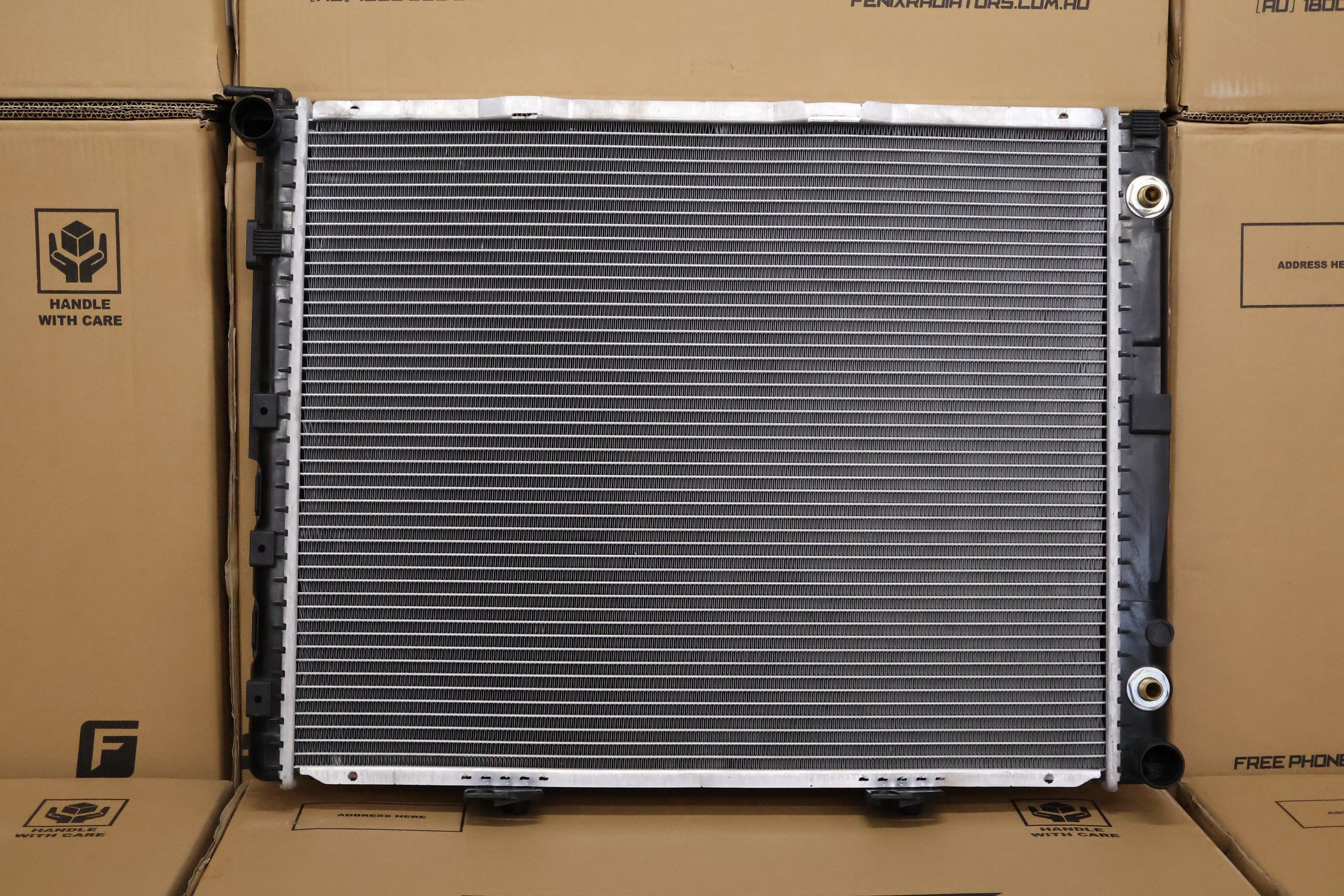 Mercedes Benz W124 250D / 300D / E300D Diesel Radiator. — Fenix Radiators