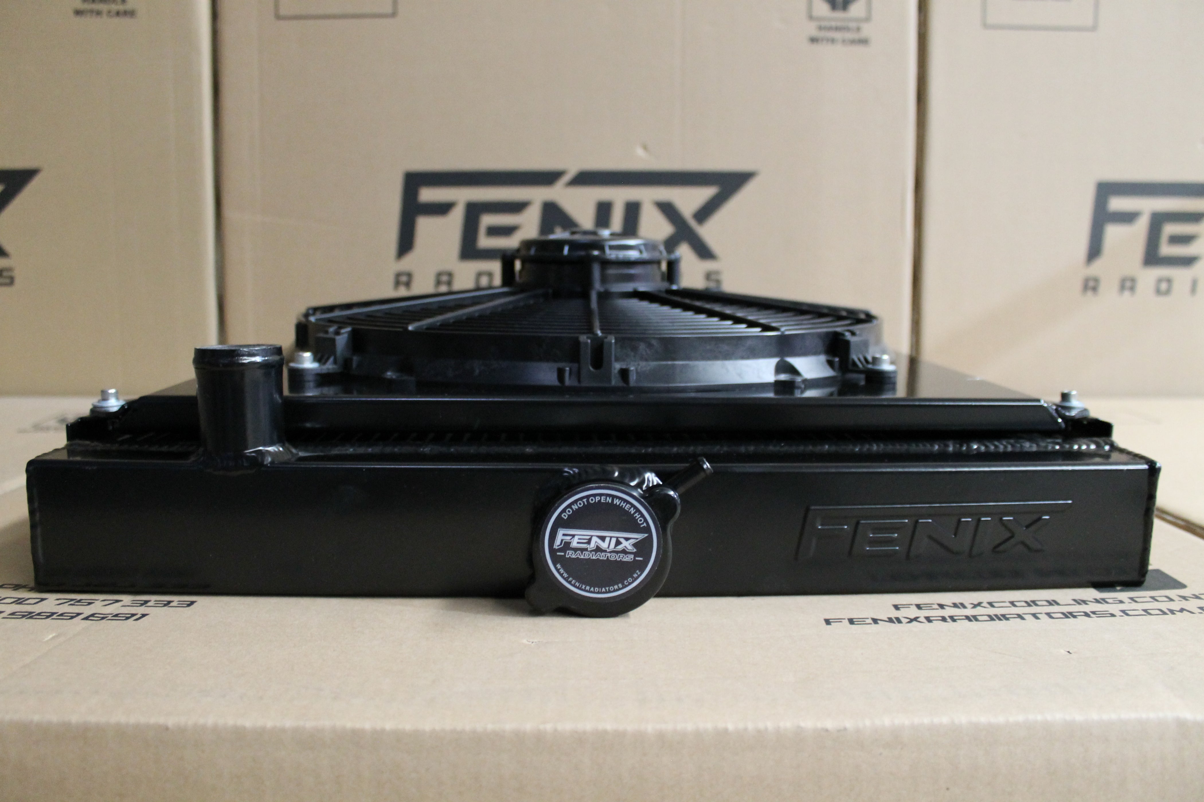 Ford XR-XY Falcon Windsor V8 Full Alloy Radiator, Custom Shroud & 16 ...