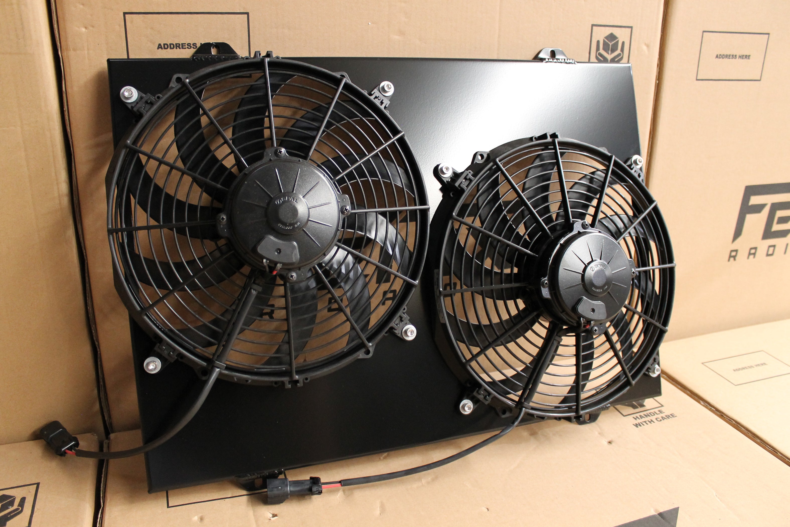 Holden WB Statesman V8 Custom Shroud & Twin 12" Spal Fans — Fenix Radiators