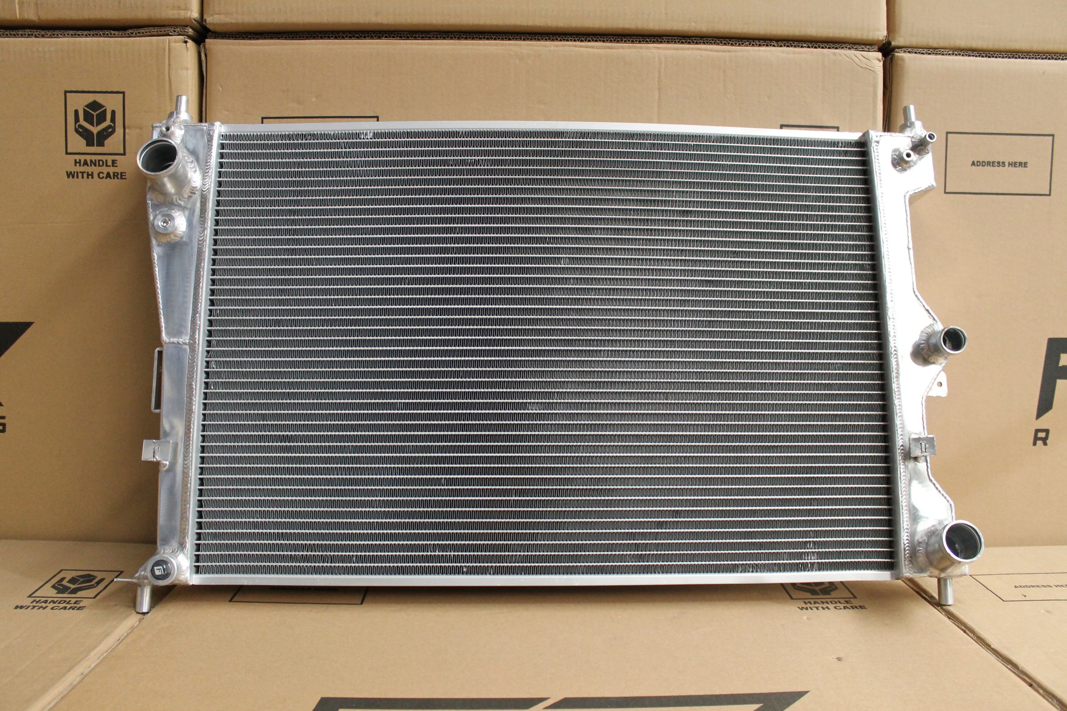 Ford FG Falcon Full Alloy Performance Radiator GEN II. — fenixautoparts