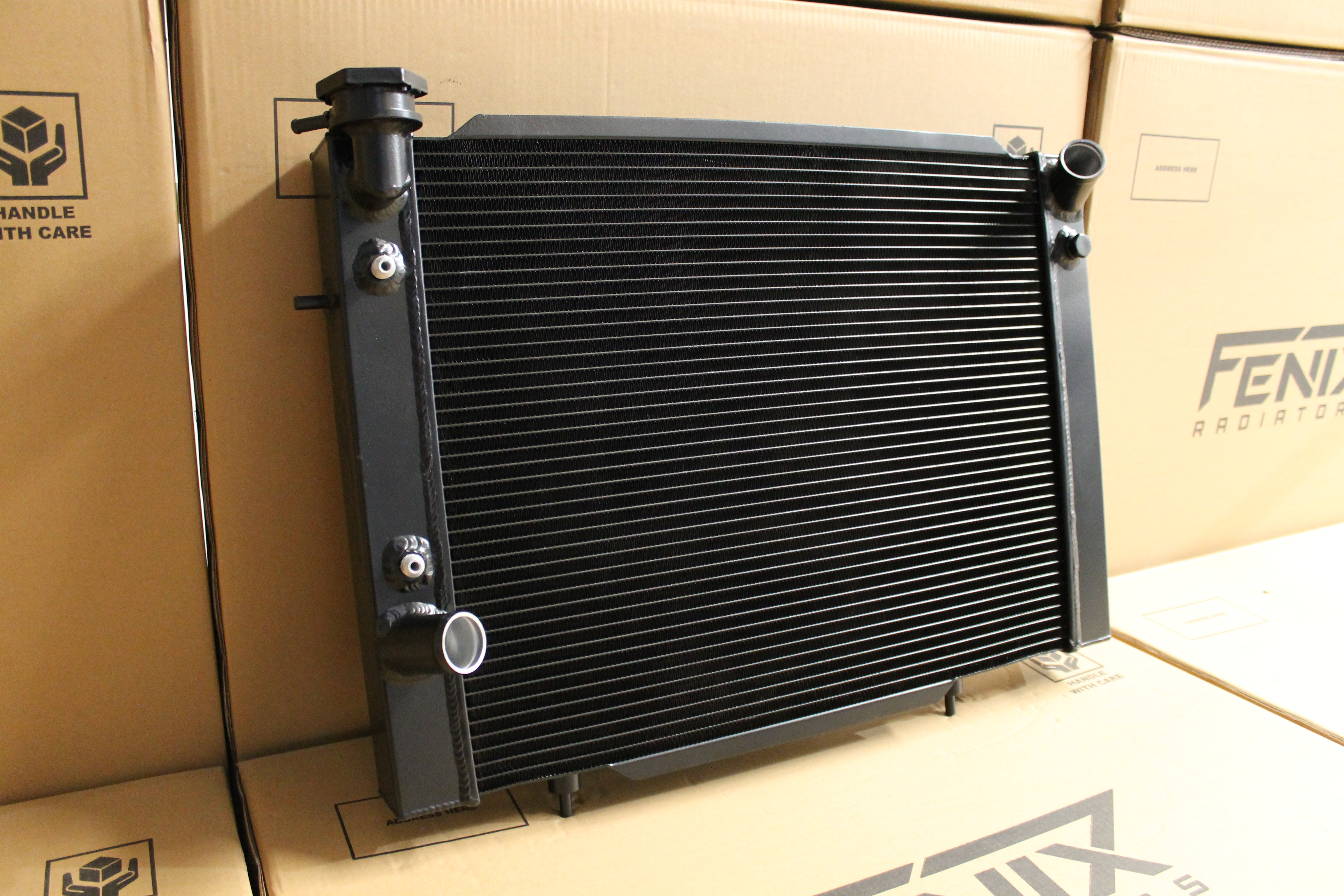 Holden VB-VC-VH-VK V8 Full Alloy Performance Radiator. — fenixautoparts