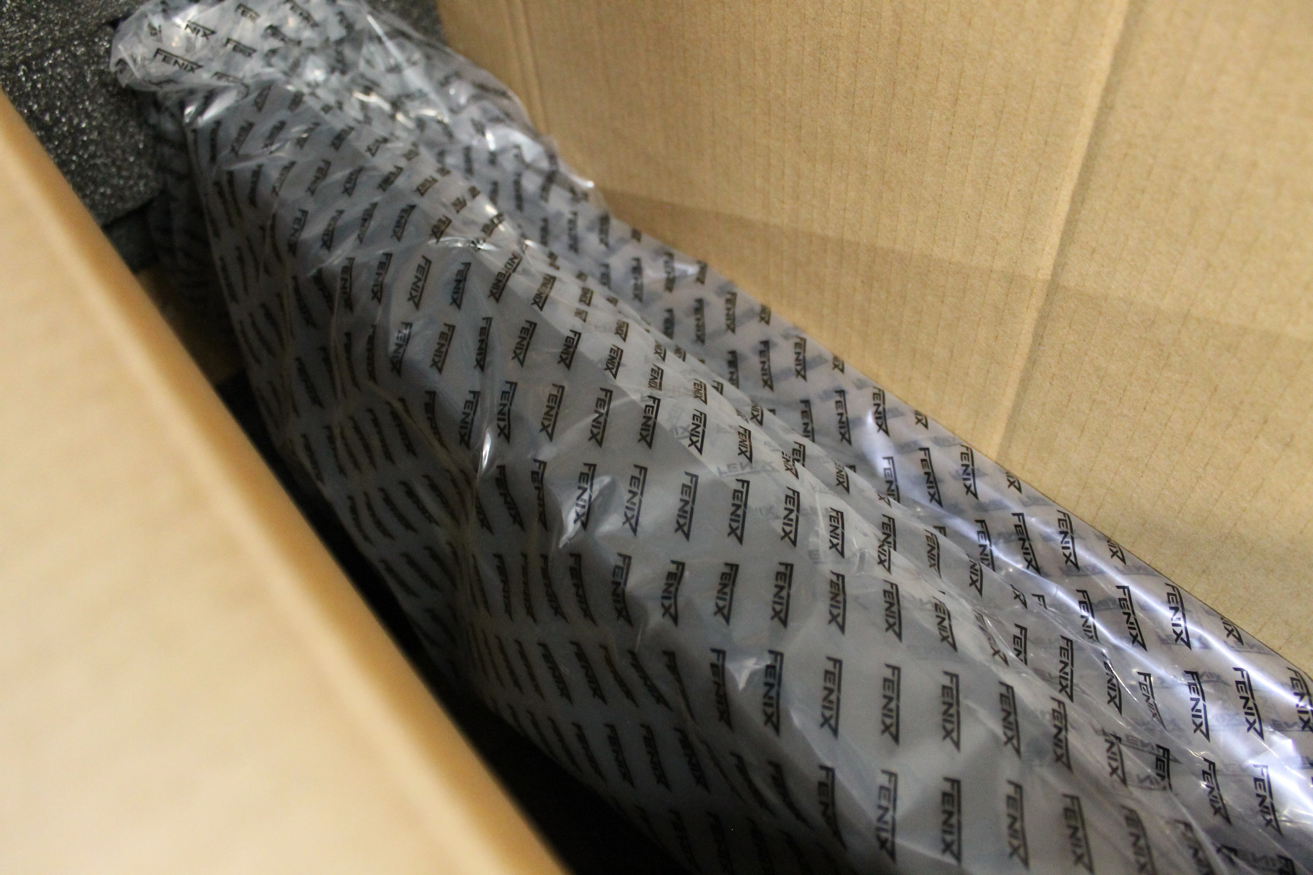 Holden VZ Commodore V8 Full Alloy Performance Radiator. — fenixautoparts