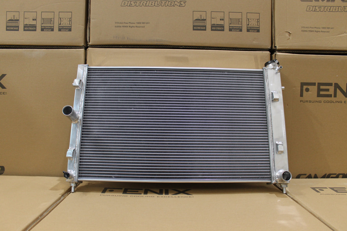 Holden VZ Commodore V8 Full Alloy Performance Radiator. — fenixautoparts